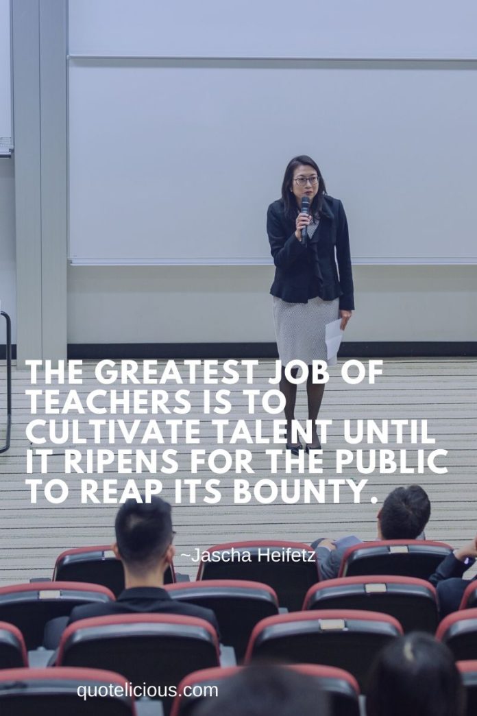 100+ Inspiring Teacher Quotes and Sayings (With Pictures)